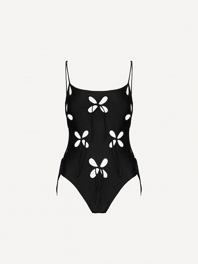 MOONA - шоппинг пространство